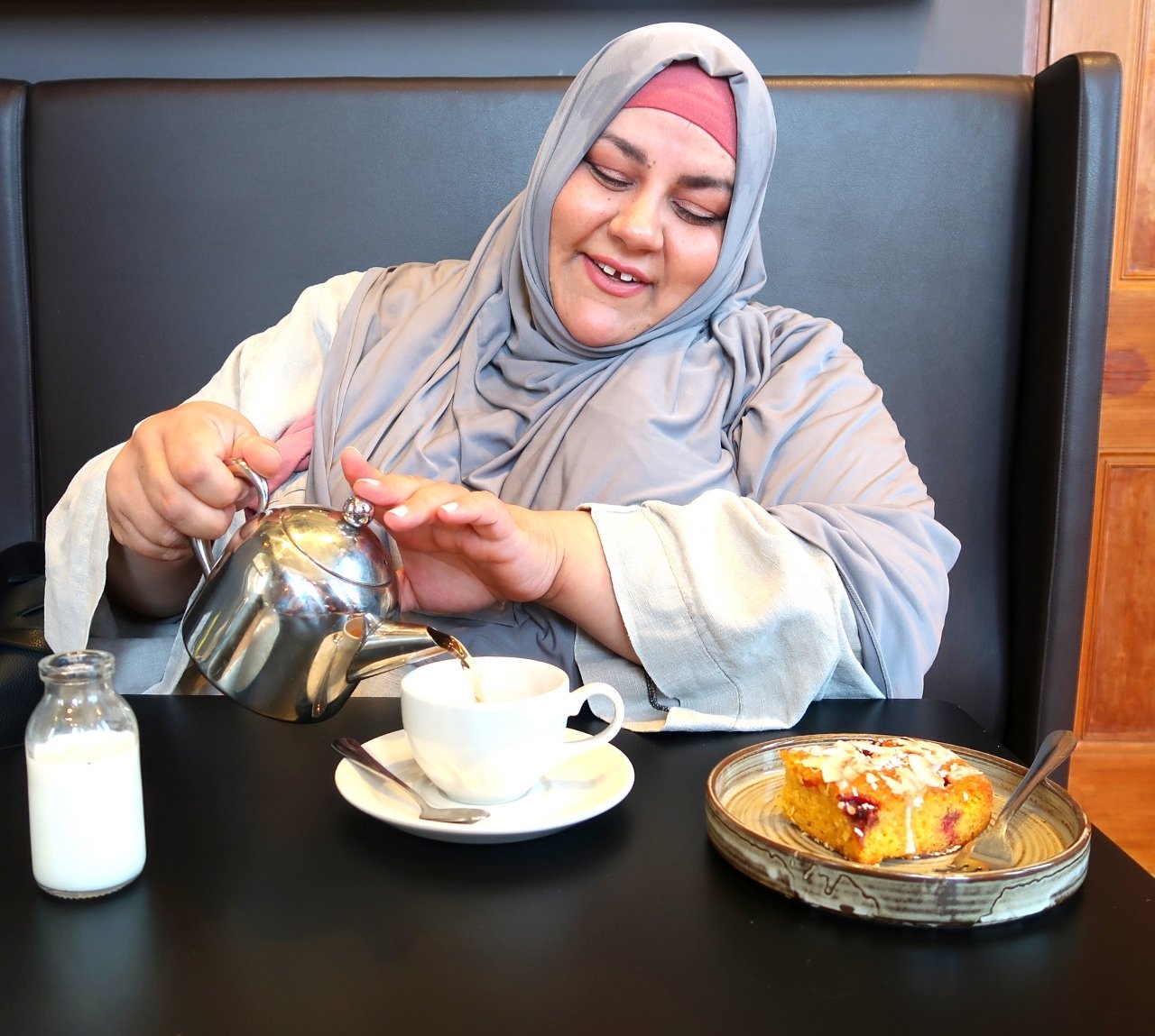 Nilly Ilgüy | Muslim Lifestyle Observer & Journaler