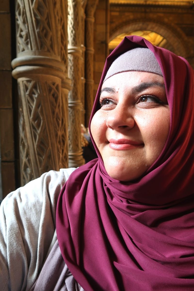Nilly Ilgüy | Muslim Lifestyle Observer & Journaler